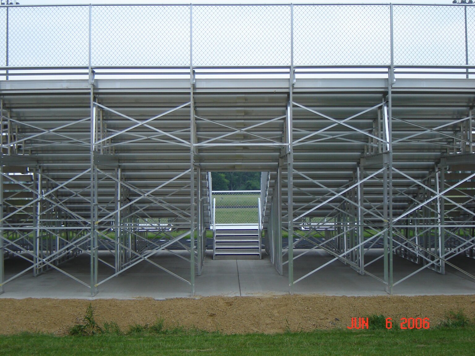 Elevated Bleachers | American Aluminum Seating Inc.